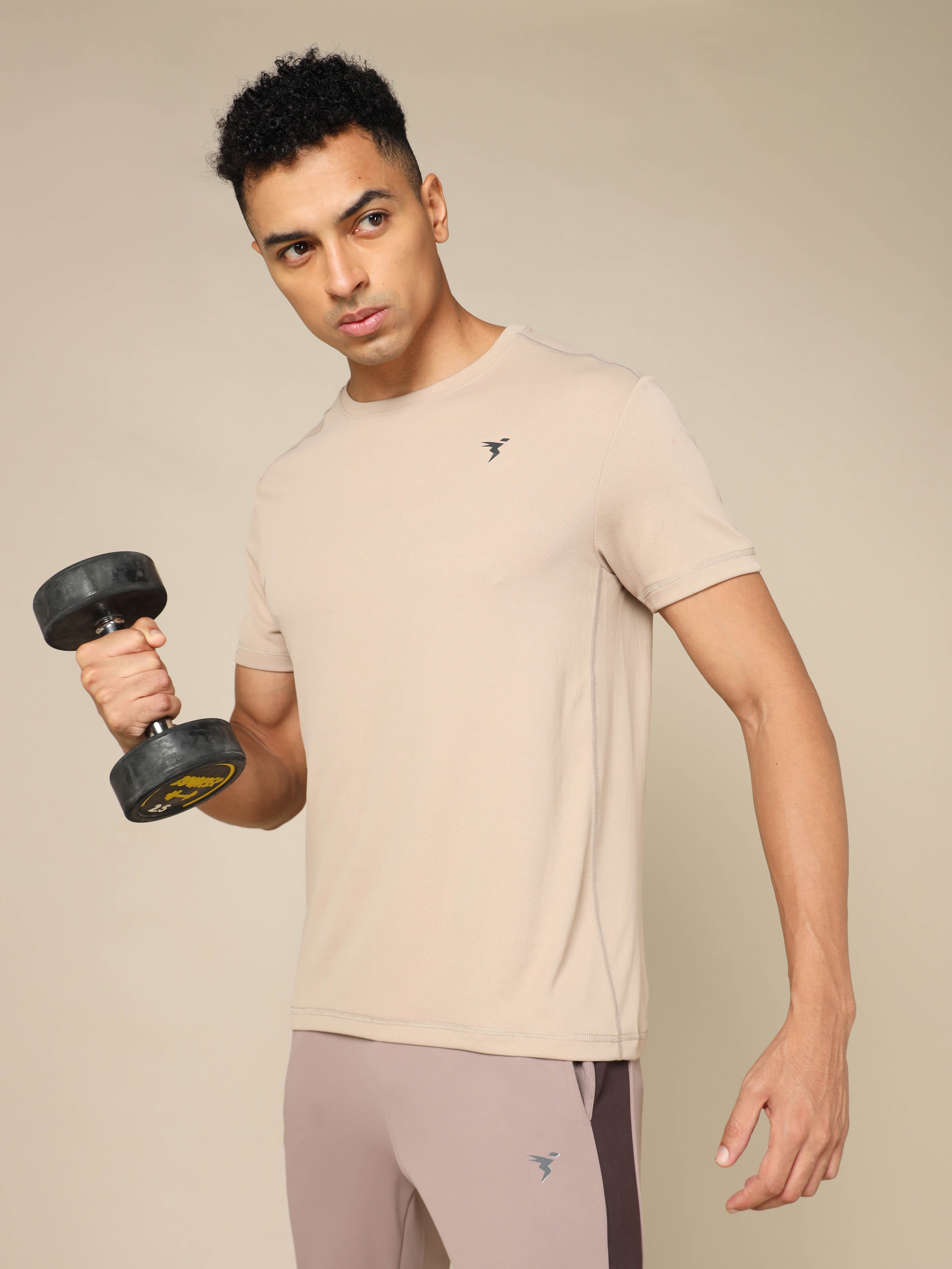 Men Solid Slim Fit Crew Neck T-shirt with TECHNO COOL+