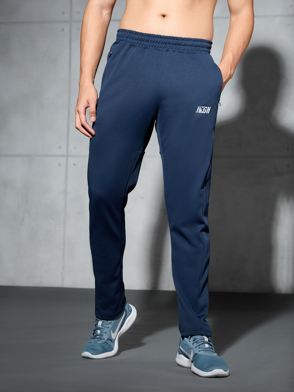 Men Relax Fit Trackpants with Elasto Plus