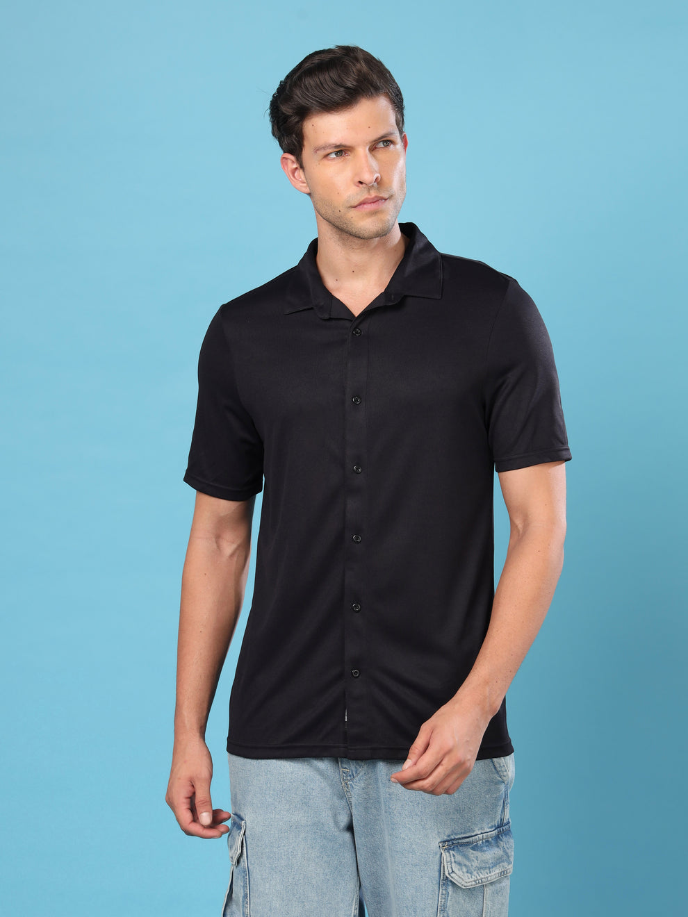 Men Regular Fit Spread Collar Shirt with Techno Cool+