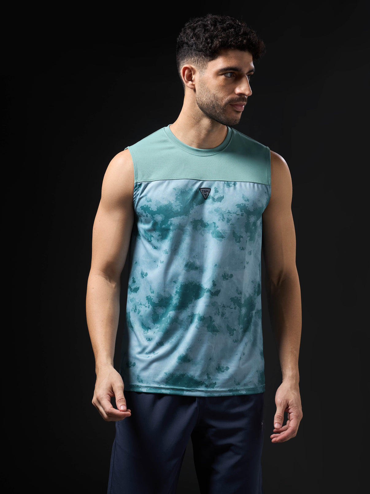 Men Solid Slim Fit Round Neck Sports Innerwear Vest with TECHNOCOOL+