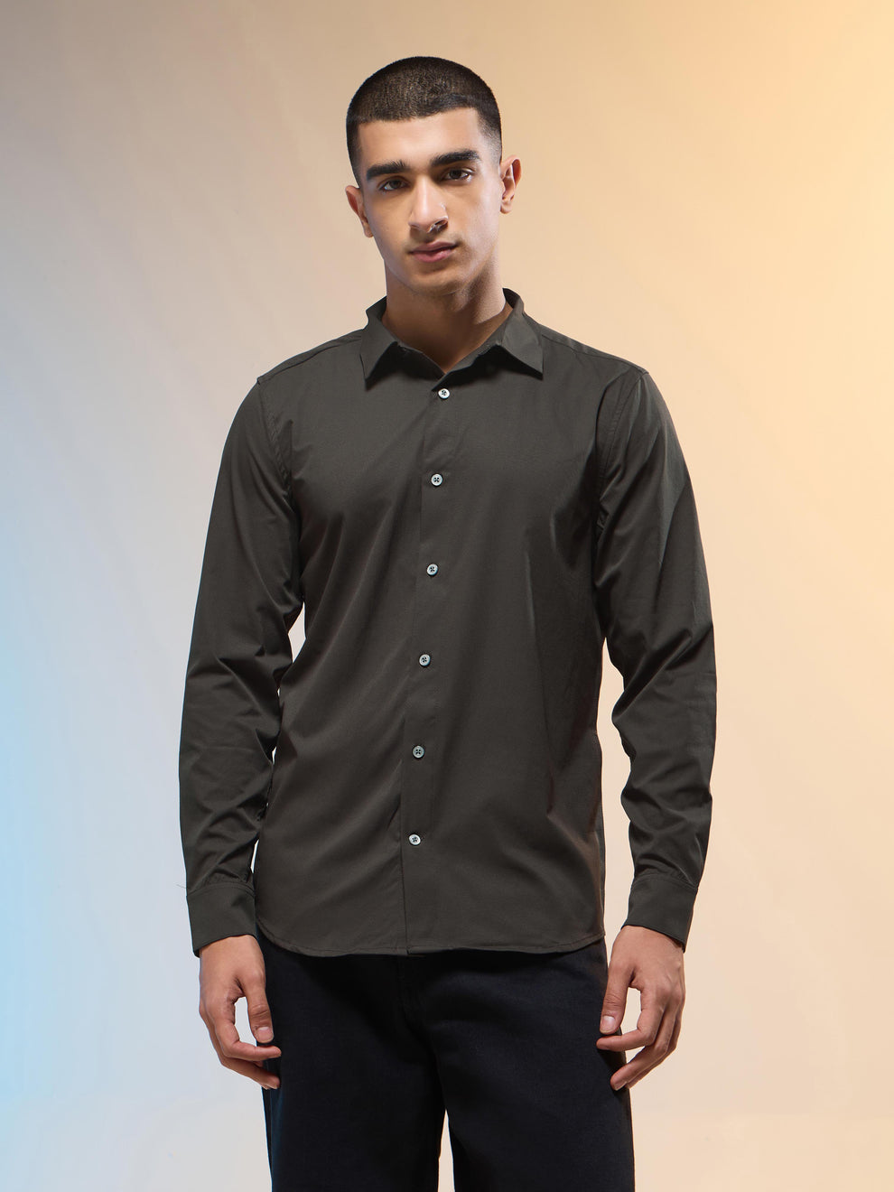 Men Solid Slim Fit Spread Collar Shirt with TS LYTRA