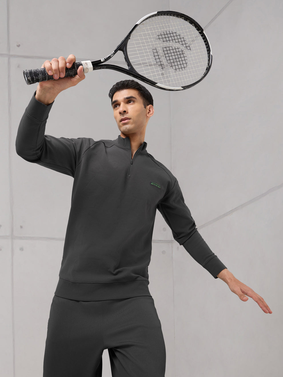 Men Mock Neck Slim Fit Solid Active Out Sweatshirt with ELASTOPLUS