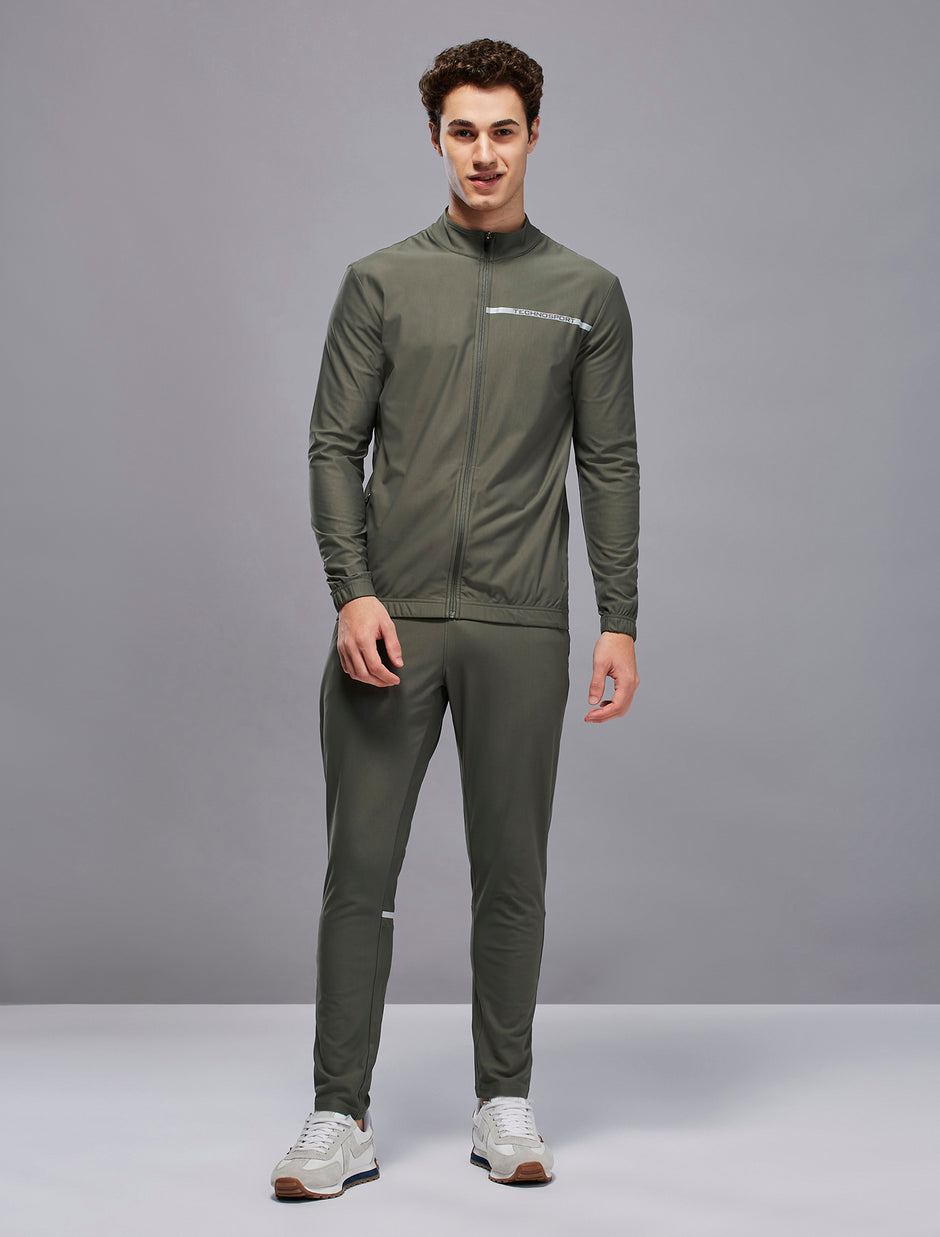 Buy Men's Tracksuits & Jogging Suits Online at Best Prices