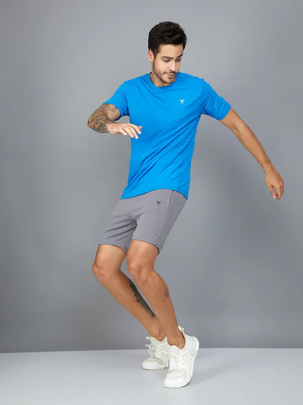 Men Slim Fit Shorts with Techno Dry