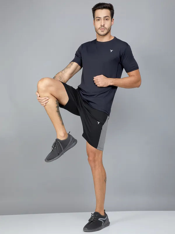 Men Slim Fit Shorts with Techno Dry