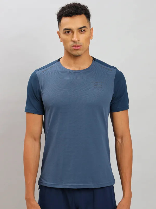 Men Slim Fit Crew Neck T-shirt with Elasto Plus